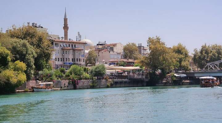 Vakantieverhaal 'Zonvakantie in Side' over Turkije | Reisgraag.nl